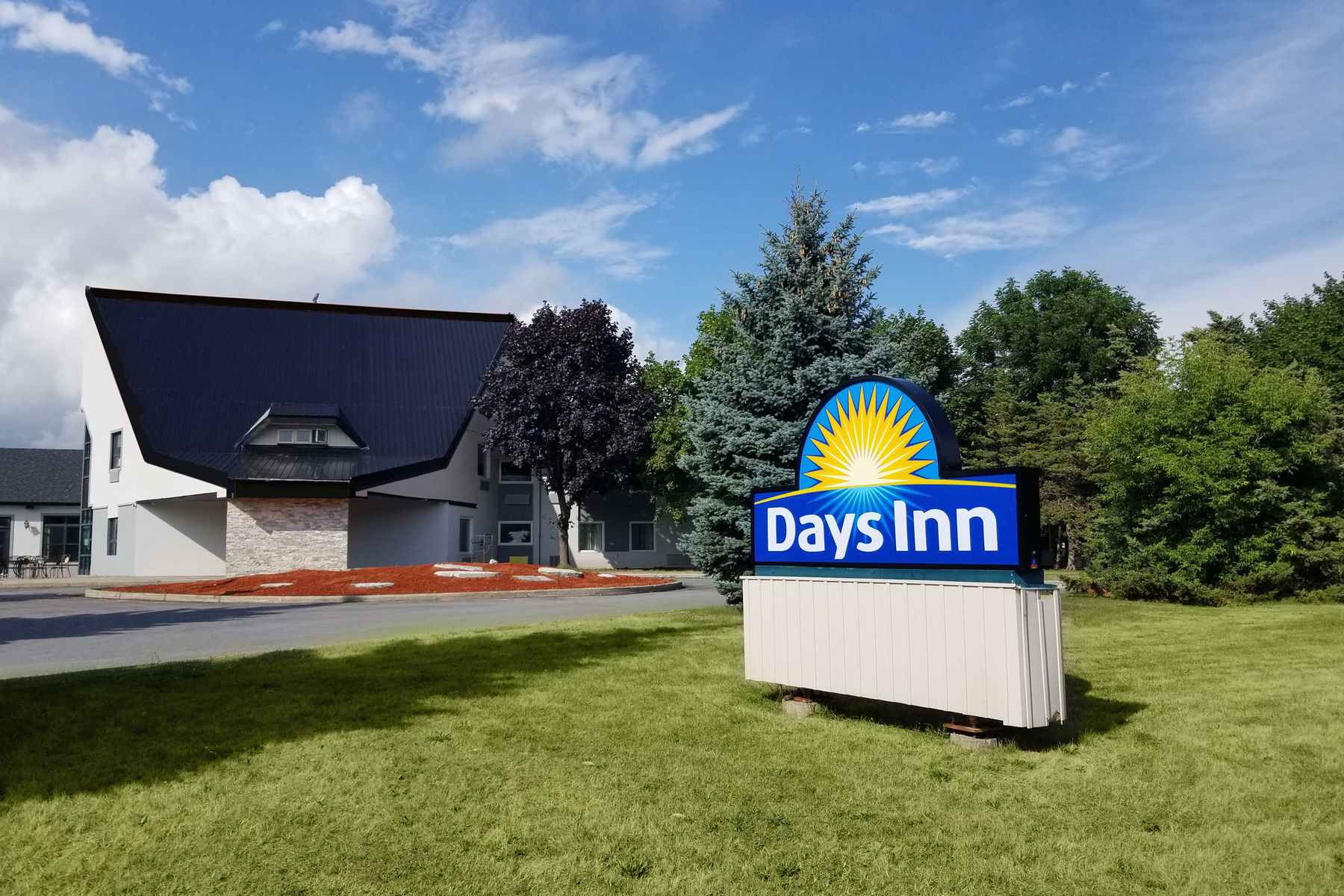 Days Inn By Wyndham | Visit 1000 Islands